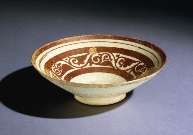 Bowl - The British Museum: Islamic Gallery